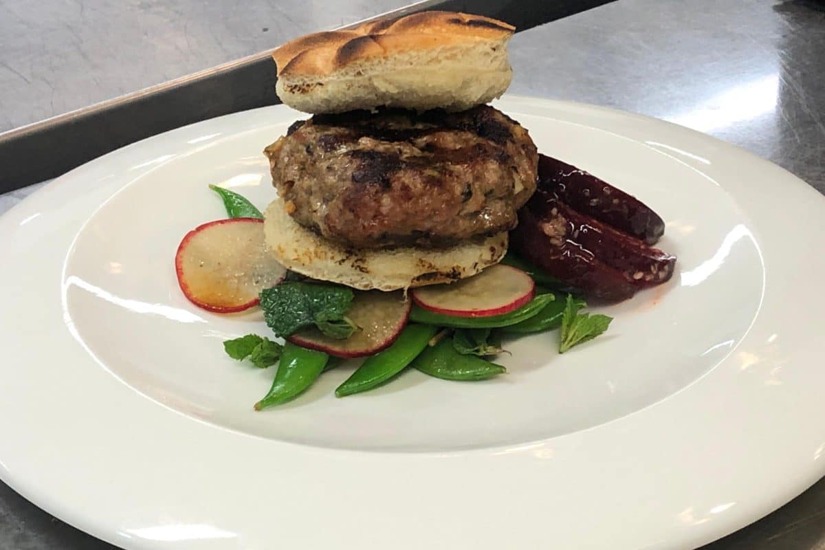 Expanding Your Culinary Skills at a Recreational Cooking Class - Top Toques