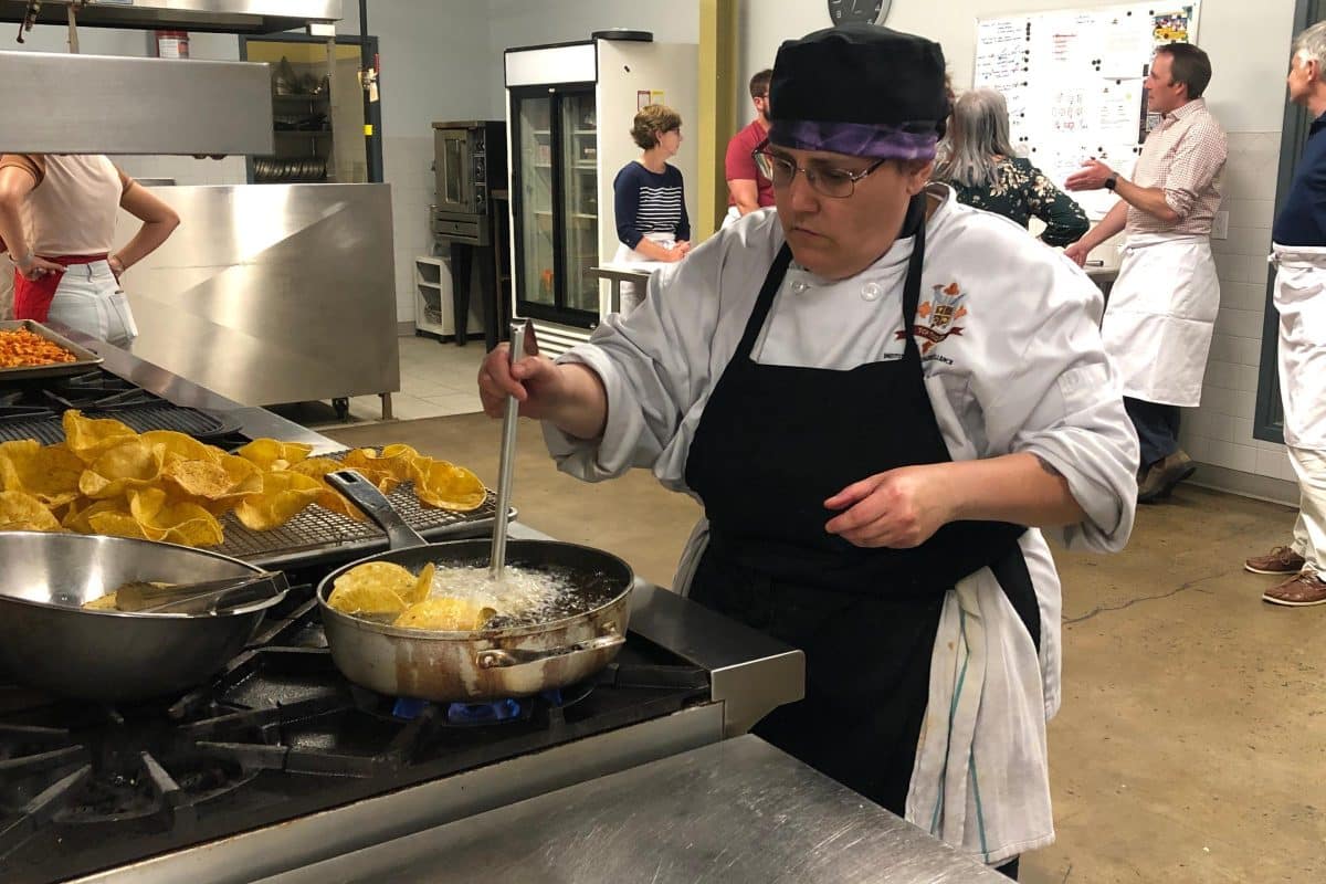 Expanding Your Culinary Skills at a Recreational Cooking Class - Top Toques